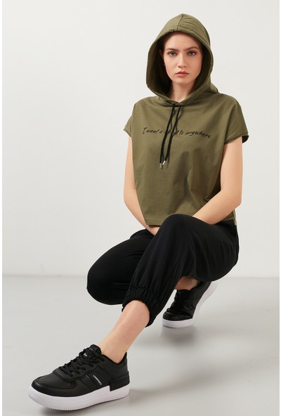 Lela Yazı Baskılı Kapüşonlu % 100 Pamuk T Shirt Kadın T Shirt 5411091