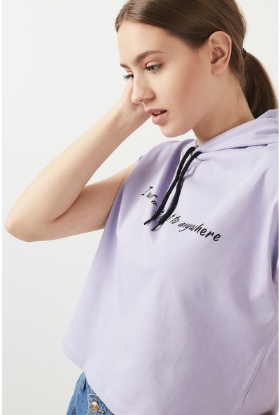 Lela Yazı Baskılı Kapüşonlu % 100 Pamuk T Shirt Kadın T Shirt 5411091