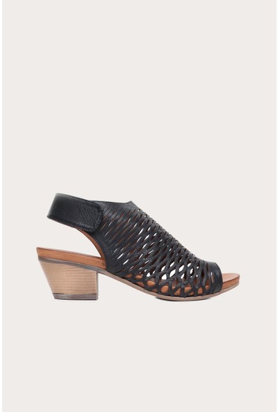 Bueno Shoes Siyah Khv-Bej Deri Kadın Topuklu Sandalet