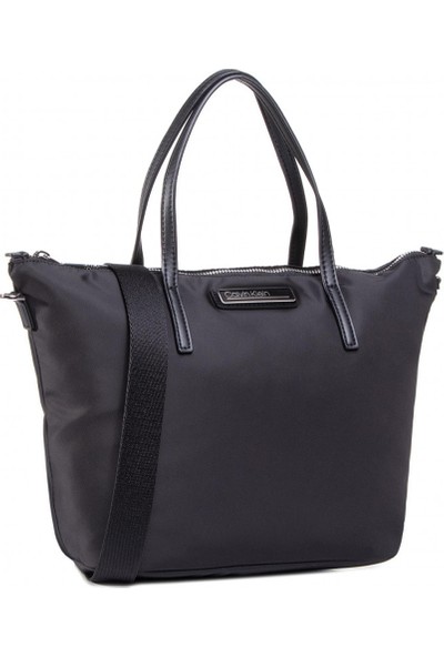 Calvin Klein Black Shopper W/zip Sm Omuz Çanta K60K607022 Calvin Klein Black Shopper W/zip Sm Omuz Çanta K60K607022