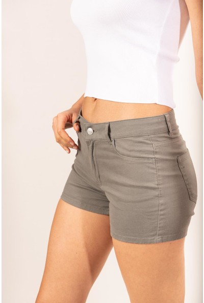 Chuba Kadın Haki Pamuklu Likralı Düz Kesim Şort 21S601