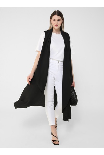 Büyük Beden Kolsuz Kap - Siyah - Alia