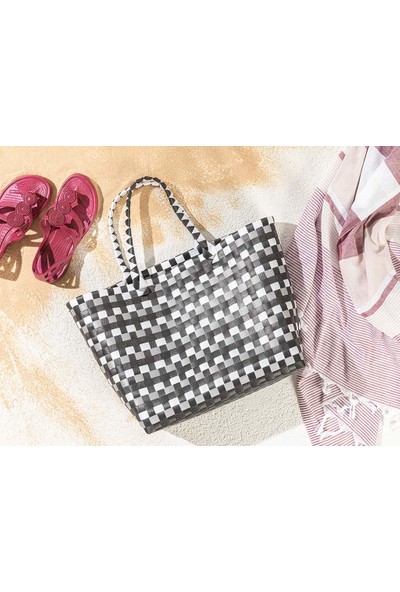 English Home The Beach Plaj Çantası 34.5 x 15.5 x 35 Siyah - Beyaz English Home The Beach Plaj Çantası 34.5 x 15.5 x 35 Siyah - Beyaz