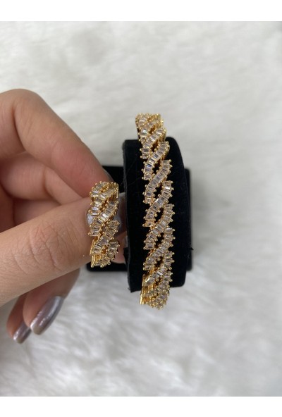 Hepbak Zirkon Kelepçe 22 Ayar Altın Kaplama Hepbak Zirkon Kelepçe 22 Ayar Altın Kaplama