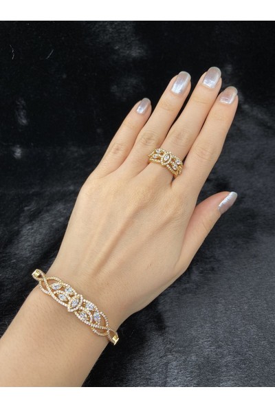 Hepbak Zirkon Taşlı Kelepçe Altın Kaplama Hepbak Zirkon Taşlı Kelepçe Altın Kaplama