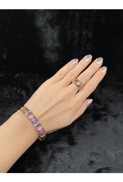 Hepbak Zirkon Renkli Taşlı Kelepçe 22 Ayar Altın Kaplama Hepbak Zirkon Renkli Taşlı Kelepçe 22 Ayar Altın Kaplama