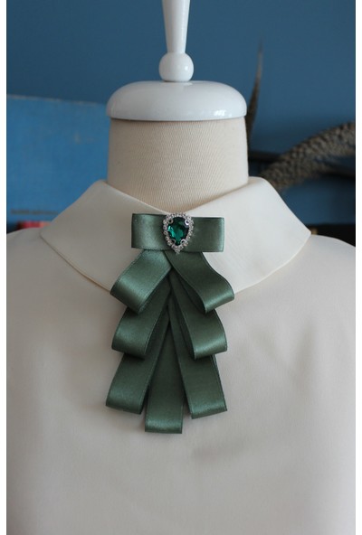 Audra Handmade Elizabeth Broşyeşil Renk Audra Handmade Elizabeth Broşyeşil Renk