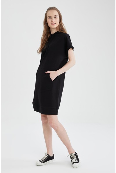DeFacto Kapüşonlu Kanguru Cepli Kısa Kollu Elbise U8861AZ21SM
