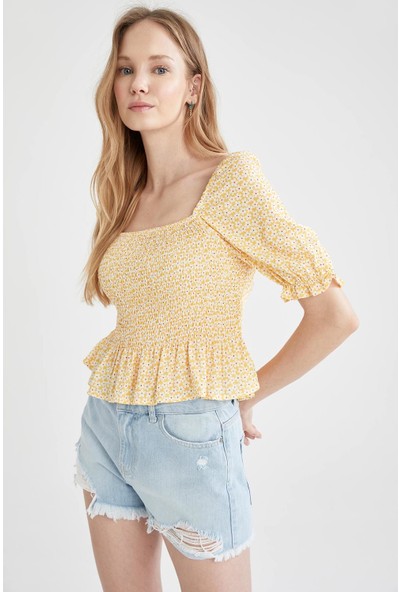 Defacto Kare Yaka Volan Detaylı Balon Kollu Bluz U3121AZ21SM Defacto Kare Yaka Volan Detaylı Balon Kollu Bluz U3121AZ21SM