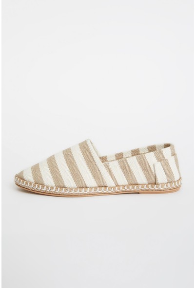 DeFacto Çizgi Desenli Hasır Tabanlı Ayakkabı U5899AZ21SM