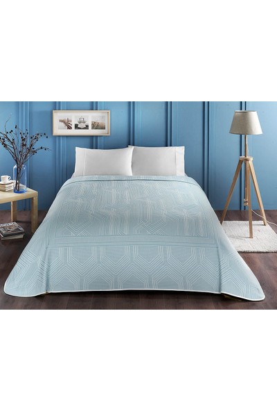 Taç Çift Kişilik Jakarlı Pike Takımı Arely