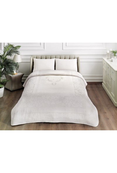 Taç Çift Kişilik Jakarlı Pike Takımı Pertina