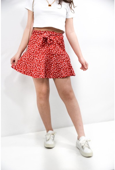 Lars Butik Kadın Kırmızı Çiçekli Bürümcük Şort Etek