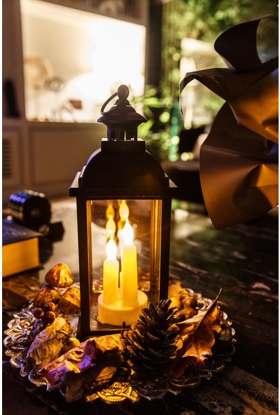 Arma House Country Tarzı New York Pilli ve Usb'li LED Fener Arma House Country Tarzı New York Pilli ve Usb'li LED Fener