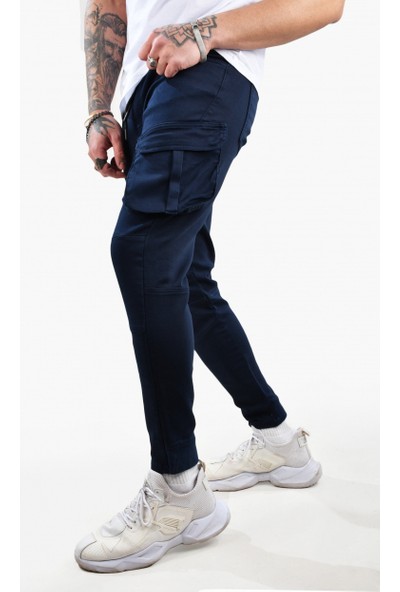 Deepsea Lacivert Bel Paça Biyeli Bağcıklı Kargo Cepli Pantolon 2100012 Deepsea Lacivert Bel Paça Biyeli Bağcıklı Kargo Cepli Pantolon 2100012