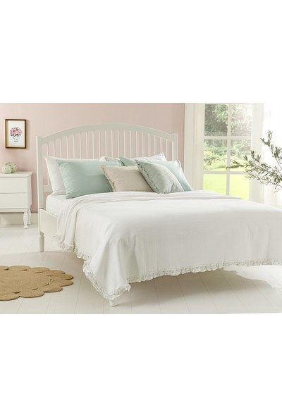 English Home Petit Fleurs Fırfırlı Kopanakili Çift Kişilik Pike 200X220 cm Beyaz English Home Petit Fleurs Fırfırlı Kopanakili Çift Kişilik Pike 200X220 cm Beyaz