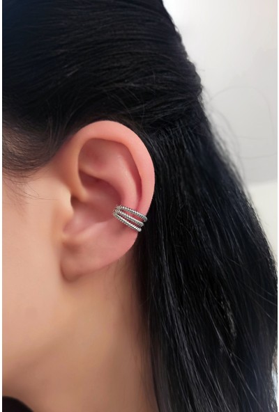 ÇLK Accessories Tekli Üç Sıra Kabartma Ear Cuff / Kıkırdak Küpe TRKÜPE3783 B31753 ÇLK Accessories Tekli Üç Sıra Kabartma Ear Cuff / Kıkırdak Küpe TRKÜPE3783 B31753