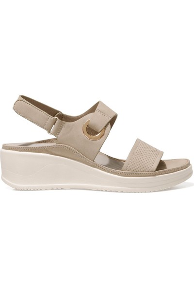 Nine West Acadda 1fx Bej Kadın Kalın Tabanlı Sandalet