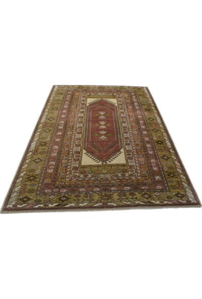 Zehra Abla Halı 6m2 Vintage El Dokuma Ladik Modelli Oygulu Kabartmalı Bozalan Milas Yün Halı Zehra Abla Halı 6m2 Vintage El Dokuma Ladik Modelli Oygulu Kabartmalı Bozalan Milas Yün Halı