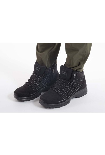 VAV Wear OUTB03 Outdoor Bot