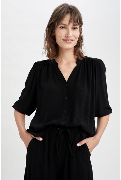 DeFacto V Yaka Pile Detaylı Yarım Kollu Bluz U3270AZ21SM