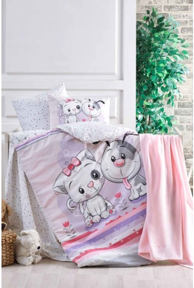 Kristal Besties Ranforce Bebek Nevresim Takımı - Lila Kristal Besties Ranforce Bebek Nevresim Takımı - Lila