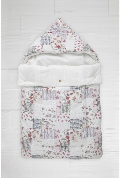 Babydola %100 Pamuk Karışık Desen Baskılı Kız Bebek Kundak Babydola %100 Pamuk Karışık Desen Baskılı Kız Bebek Kundak
