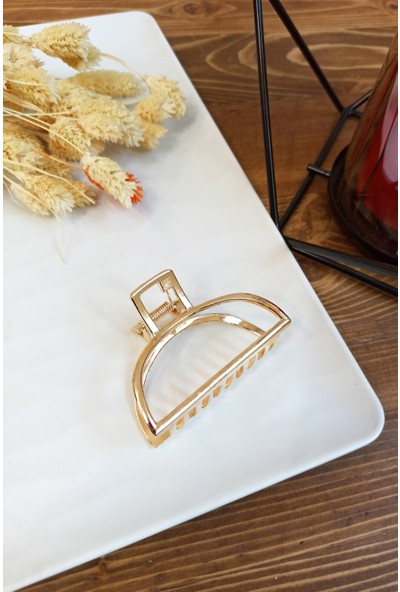 ÇLK Accessories Büyük Geometrik Mandal Toka Gold T175 ÇLK Accessories Büyük Geometrik Mandal Toka Gold T175