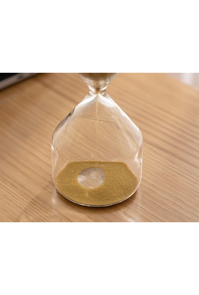 English Home Natural Cam 15 Dk Kum Saati 7x7x17 Cm Kahve