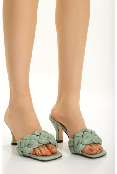 Hera Shoes Örgülü Yeşil Topuklu Terlik Hera Shoes Örgülü Yeşil Topuklu Terlik