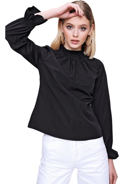 Butikburuc Kadın Siyah Yaka Büzgü Detay Bluz
