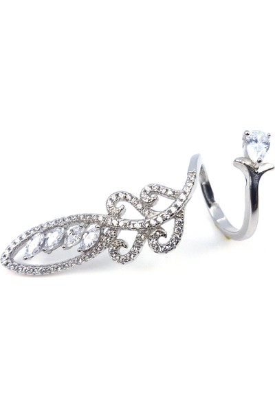 Candie Silver Zirkon Taşlı Işaret Parmağı Yüzüğü Candie Silver Zirkon Taşlı Işaret Parmağı Yüzüğü