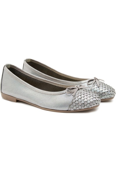 Desa Sofia Kadın Deri Babet