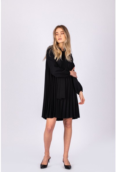 Luxxo Kadın Fularlı Siyah Elbise Y0094 Luxxo Kadın Fularlı Siyah Elbise Y0094