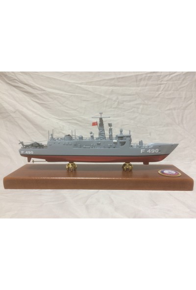 Donanma Model Gabya Sınıfı Fırkateyn 30 cm Fanuslu Savaş Gemisi Maketi Donanma Model Gabya Sınıfı Fırkateyn 30 cm Fanuslu Savaş Gemisi Maketi