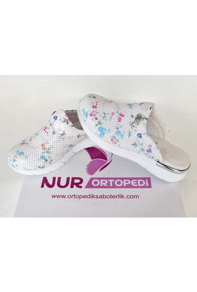 Nur Ortopedi Pastel Çiçekli Ultra Hafif Comfort Taban Bayan Sabo Terlik Nur Ortopedi Pastel Çiçekli Ultra Hafif Comfort Taban Bayan Sabo Terlik