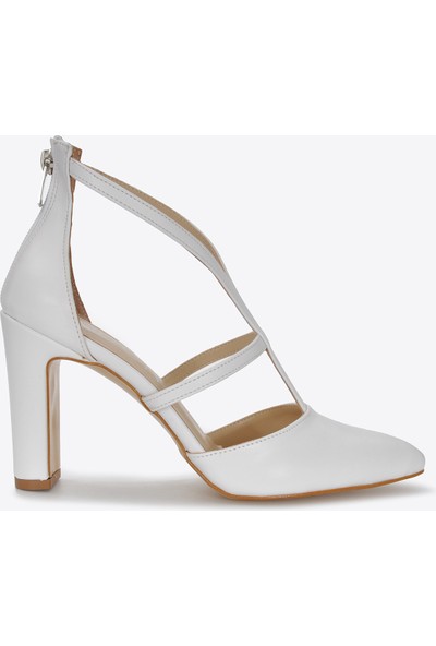Vizon Ayakkabı Kadın Beyaz Klasik Topuklu Ayakkabı VZN21-073Y