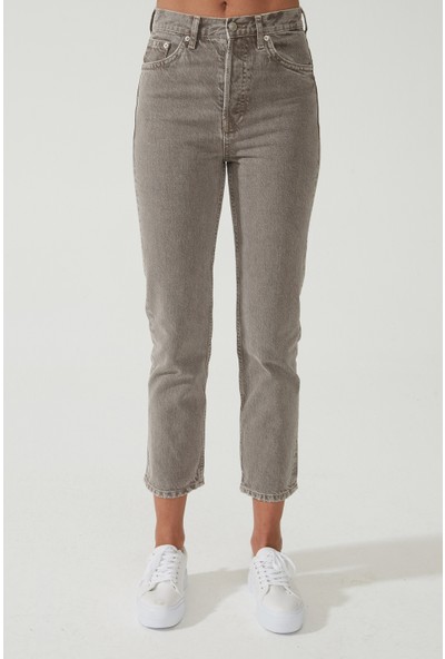 Cross Jeans Eliza Cropped Vizon Yüksek Bel Straight Fit Jean Pantolon C 4518-017 Cross Jeans Eliza Cropped Vizon Yüksek Bel Straight Fit Jean Pantolon C 4518-017
