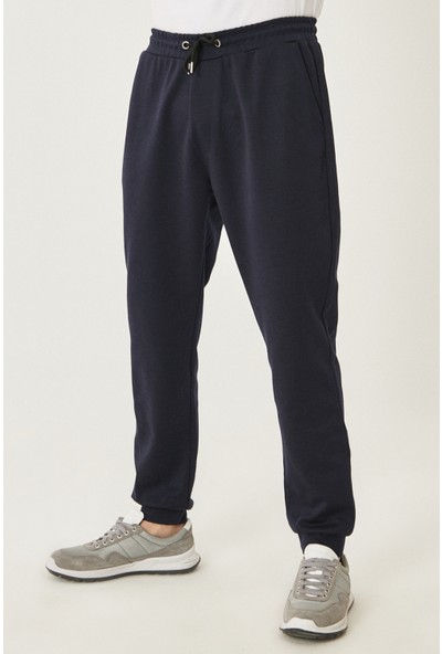 Altınyıldız Classics Standart Fit Beli ve Paçası Lastikli Rahat Spor Eşofman Altı