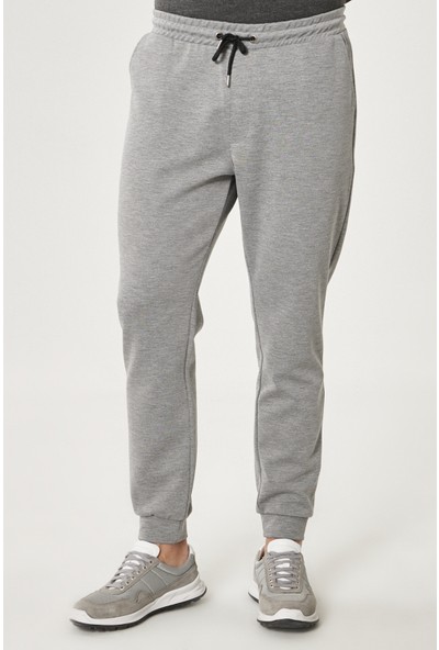 Altınyıldız Classics Standart Fit Beli ve Paçası Lastikli Rahat Spor Eşofman Altı