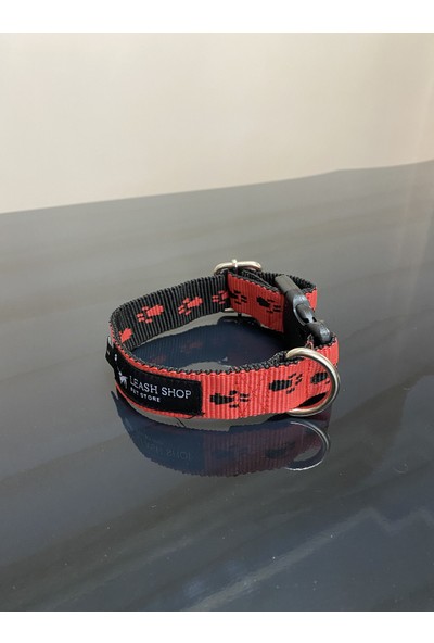 Leash Shop Leash Shop köpek Boyunluk Kırmızı-Siyah (20-30 Cm) Leash Shop Leash Shop köpek Boyunluk Kırmızı-Siyah (20-30 Cm)