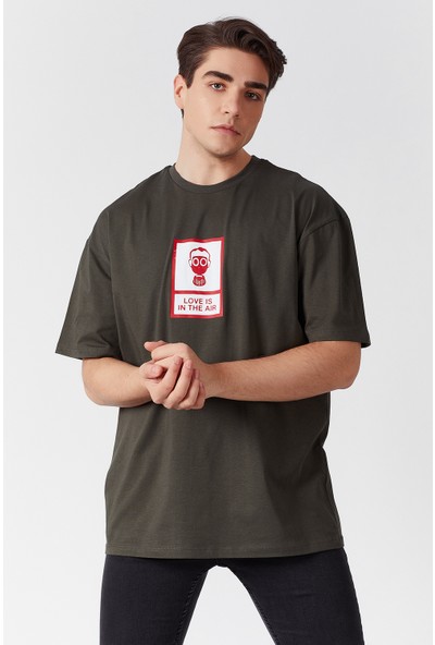 Manche Haki Baskılı Erkek T-Shirt