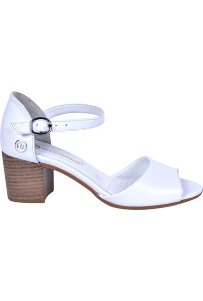 Mammamia Beyaz Kadın Deri Sandalet 1245 Mammamia Beyaz Kadın Deri Sandalet 1245