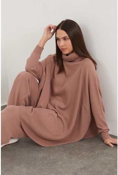 Altıner Kadın Gül Kurusu Boğazlı Triko Alt-Üst Takım Altıner Kadın Gül Kurusu Boğazlı Triko Alt-Üst Takım