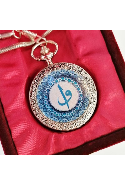 Denacci Elif Vav Kapaklı Kişiye Özel Krom Köstekli Saat Cep Saati Özel Kutusunda 606C Denacci Elif Vav Kapaklı Kişiye Özel Krom Köstekli Saat Cep Saati Özel Kutusunda 606C