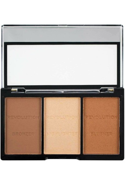 Revolution Ultra Sculpt & Contour Kit C04 Light/med Revolution Ultra Sculpt & Contour Kit C04 Light/med