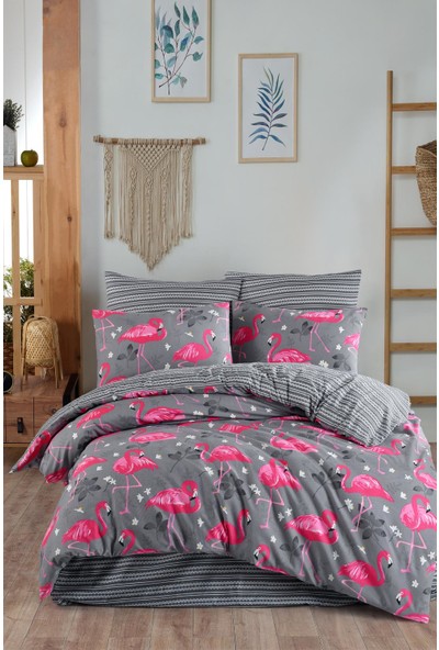 Fushia Flamingo Grey Pamuk Tek Kişilik Nevresim Takımı Fushia Flamingo Grey Pamuk Tek Kişilik Nevresim Takımı