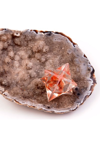 Taş Sandığı Orgonit Merkaba Yıldızı Turuncu Aventurinli Taş Sandığı Orgonit Merkaba Yıldızı Turuncu Aventurinli