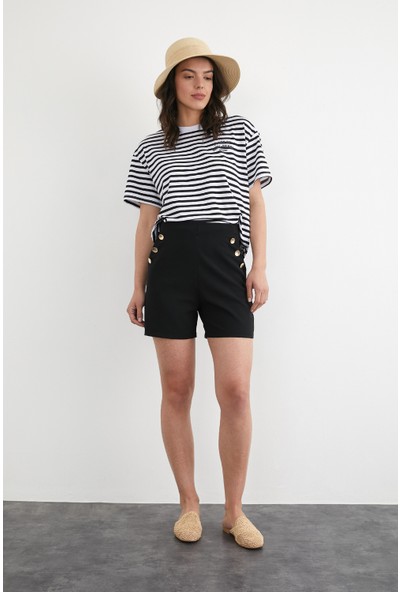 Ros Kadın Siyah Metal Düğmeli Şort