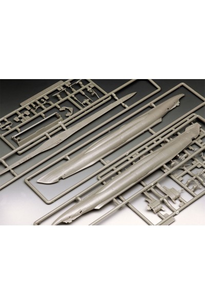 Revell Maket Seti Alman Denizaltı Tip Vıı C 41 65154 Revell Maket Seti Alman Denizaltı Tip Vıı C 41 65154